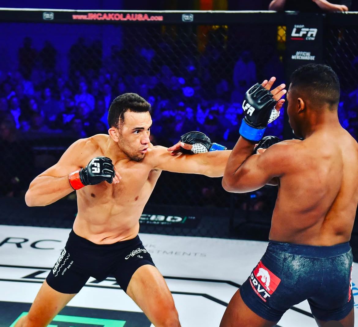 Rafael Barbosa Faz Estreia no Japão e Completa 20 Lutas no MMA Profissional